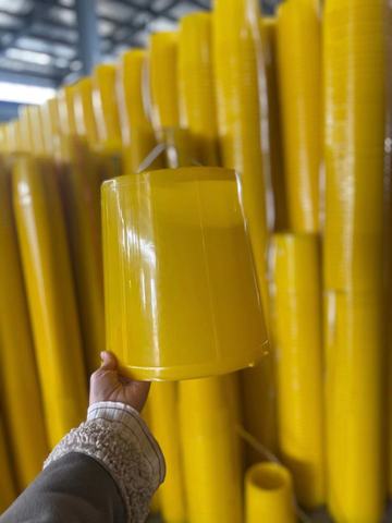 Buy 8kg Plastic Chicken Feeder Poultry Farming Hot Sale Chicken Feeders ...