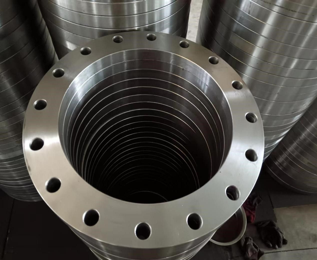Buy Russian Standard Flange from Cangzhou Huawang Flange Manufacturing ...