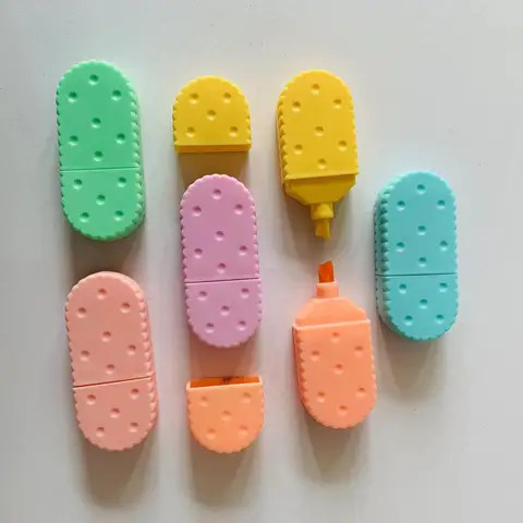 Buy Waffle Cookie Shaped Fluorescent Safe Ink Highlighter Marker Pen ...