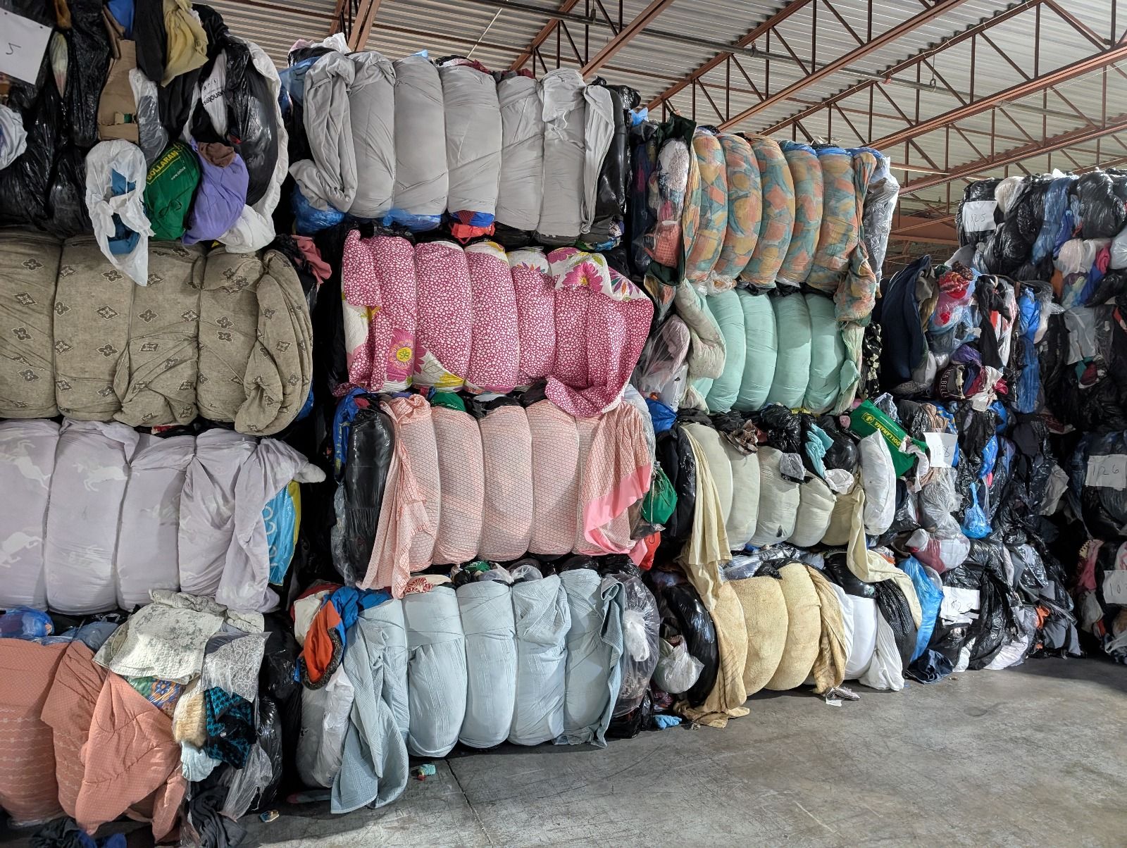 Buy Unsorted Used Clothing Bales – Direct From Canada | Mixed ...