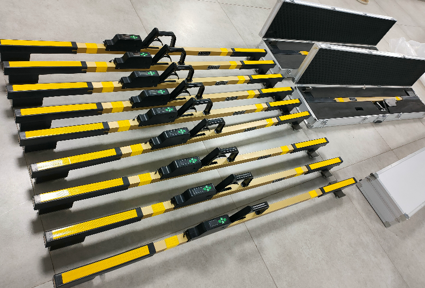 Buy Portable Rolling Track Gauge from Wuhan Linkage Track Equipment Co ...