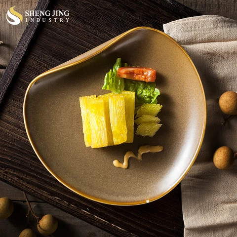 Buy Shengjing Gold-colored Ceramic Glazed Matt Dinnerware Plates ...