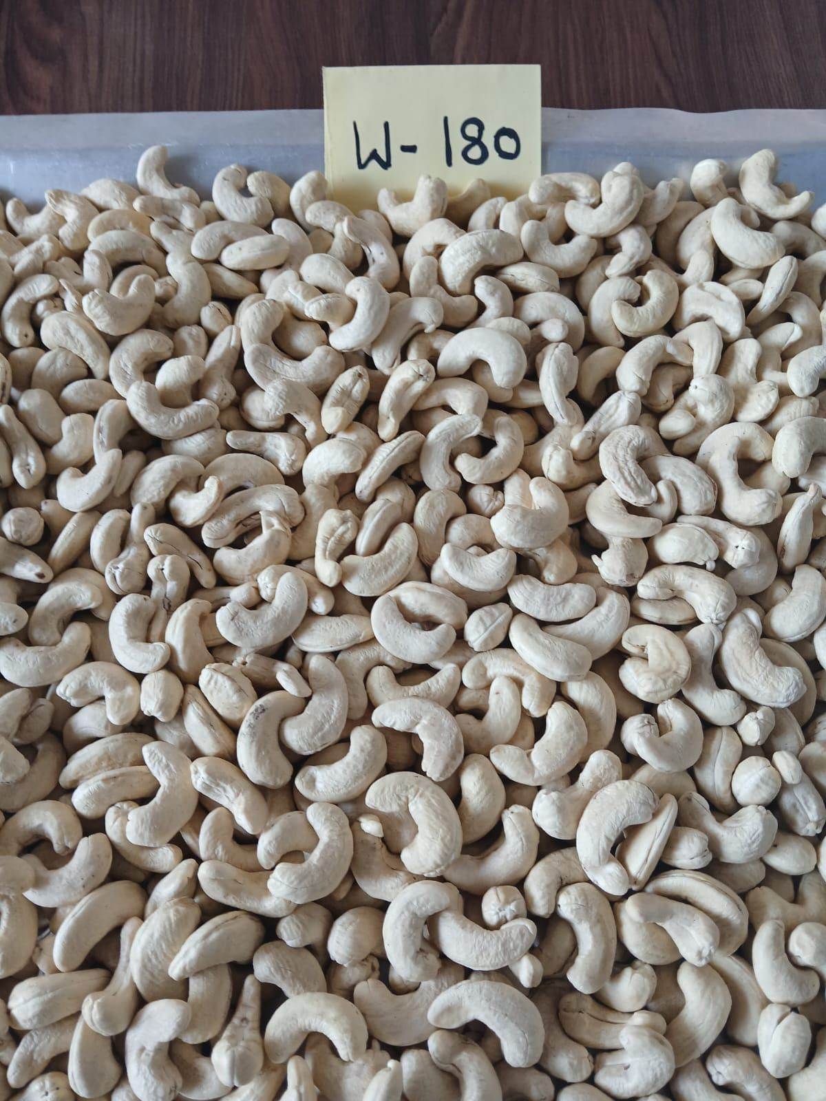 Buy Premium Indian Cashew Nuts-w180,w210,w240,w320 | Sourced From ...
