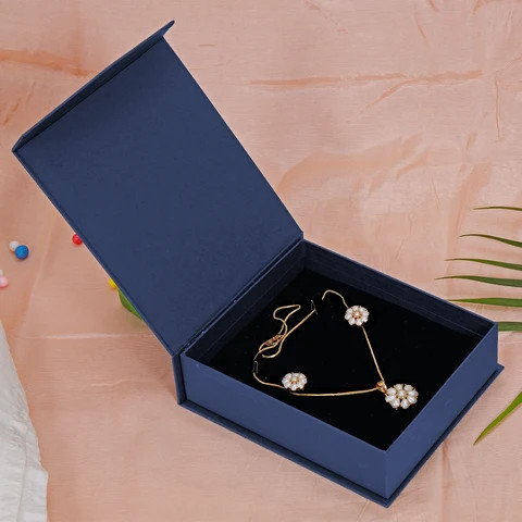 Buy Custom Jewelry Packaging Logo Printing Velvet Necklace Box High ...