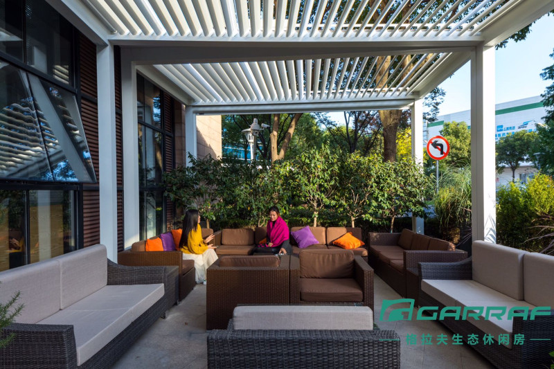 Buy Outdoor Waterproof Pvc Fabric Retractable Roof Modern Aluminum ...