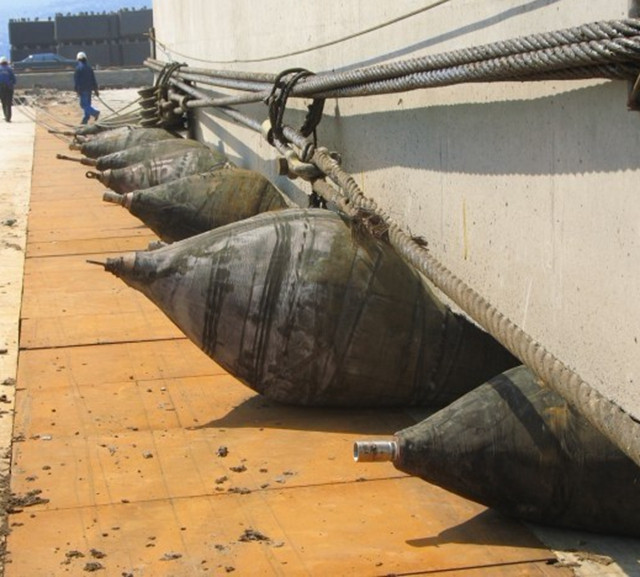 Buy Salvage Pontoon Scrap Ships Used Boat Docks For Sale from Qingdao ...
