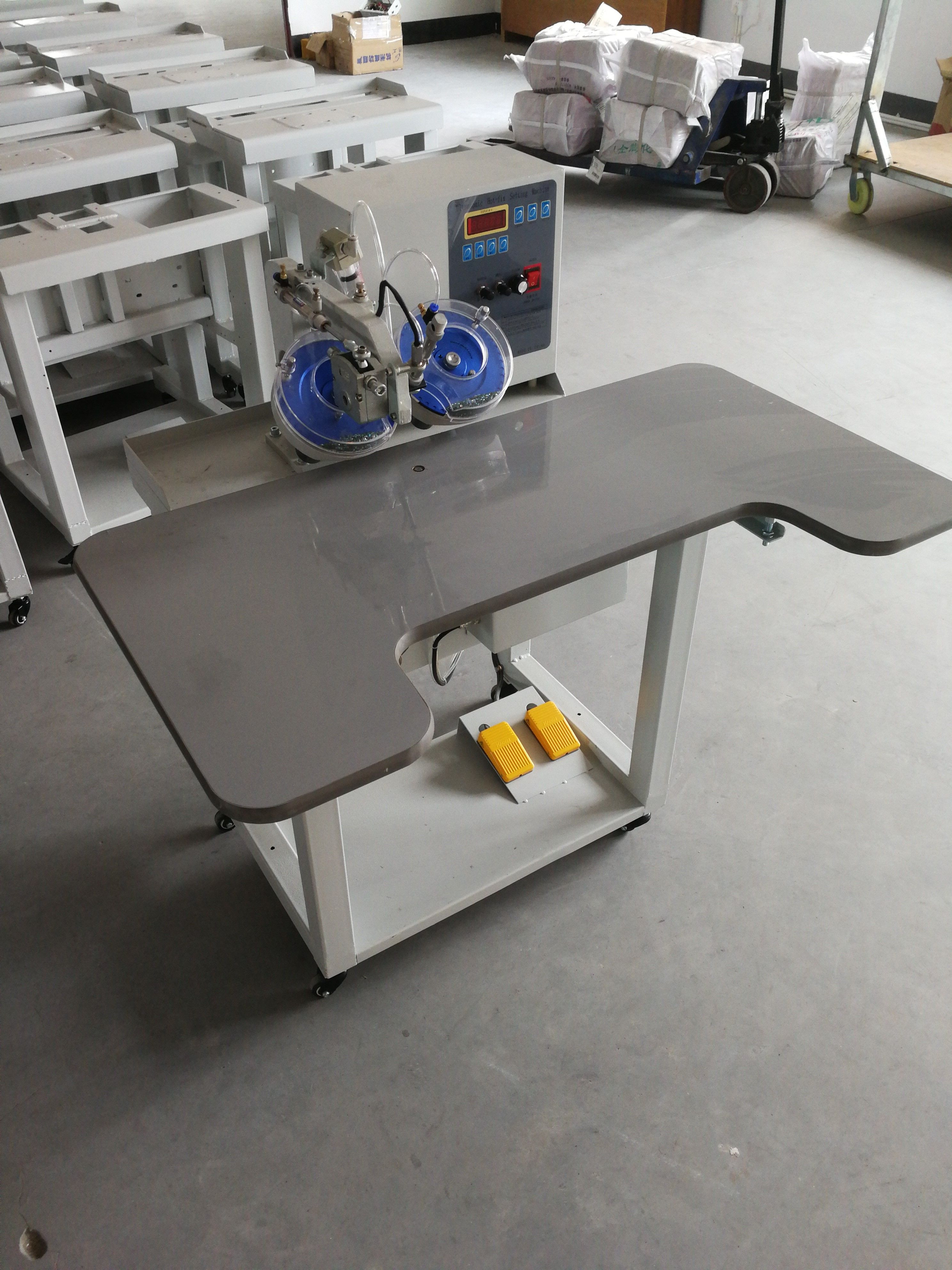 Buy Double Plates Semi Auto Hotfix Rhinestone Machine from Zhengzhou ...