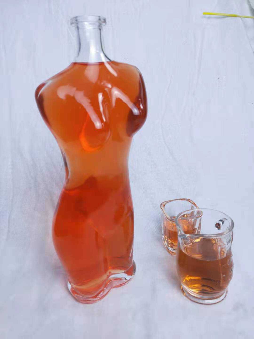 Buy Food Grade Female Body Shape Glass Bottle Women Glass Bottle 750ml ...