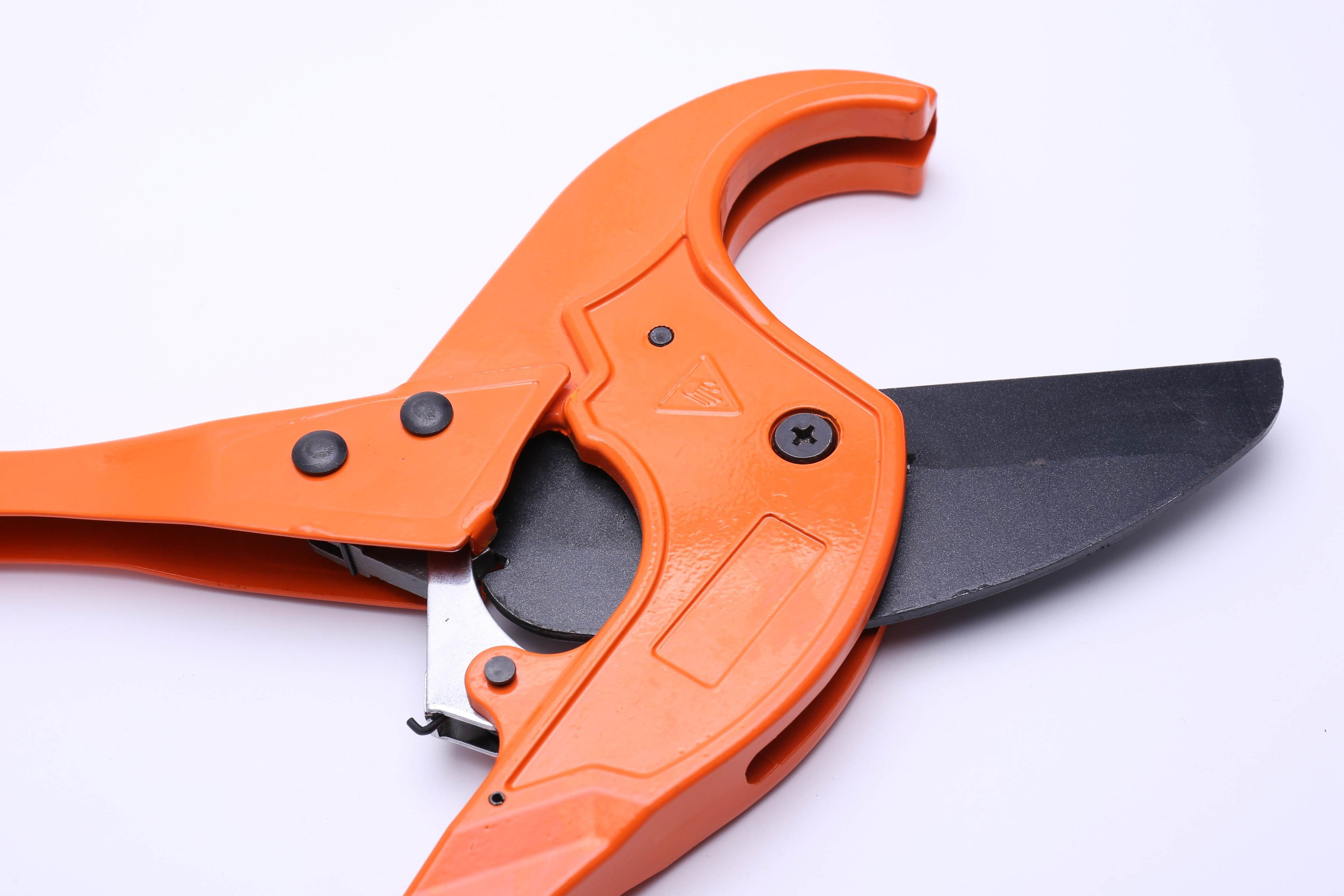 Buy Big Cutter 75mm Plastic Ppr Water Pipe Cutter Of Cutting Tools from ...