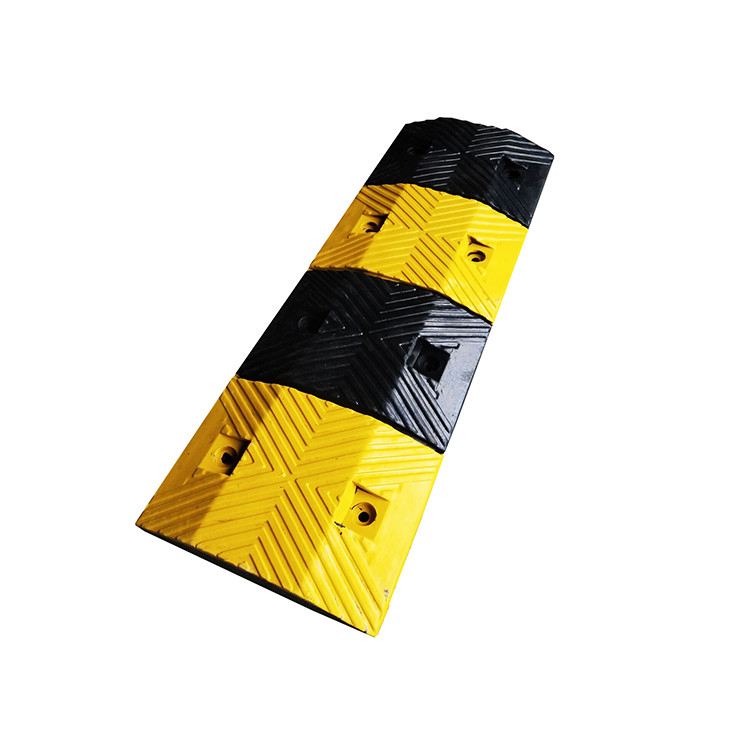 Buy Factory Direct Custom Speed Bumps Diamond Rubber Speed Bumps from ...