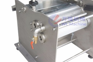 Buy Stainless Steel Commercial Squid Fish Skin Cleaning Machine from ...
