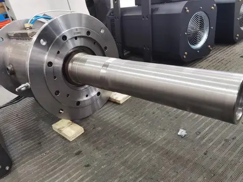 Buy Traction Motor 109.9kw 2000rpm Air-cooled Permanent Magnet ...