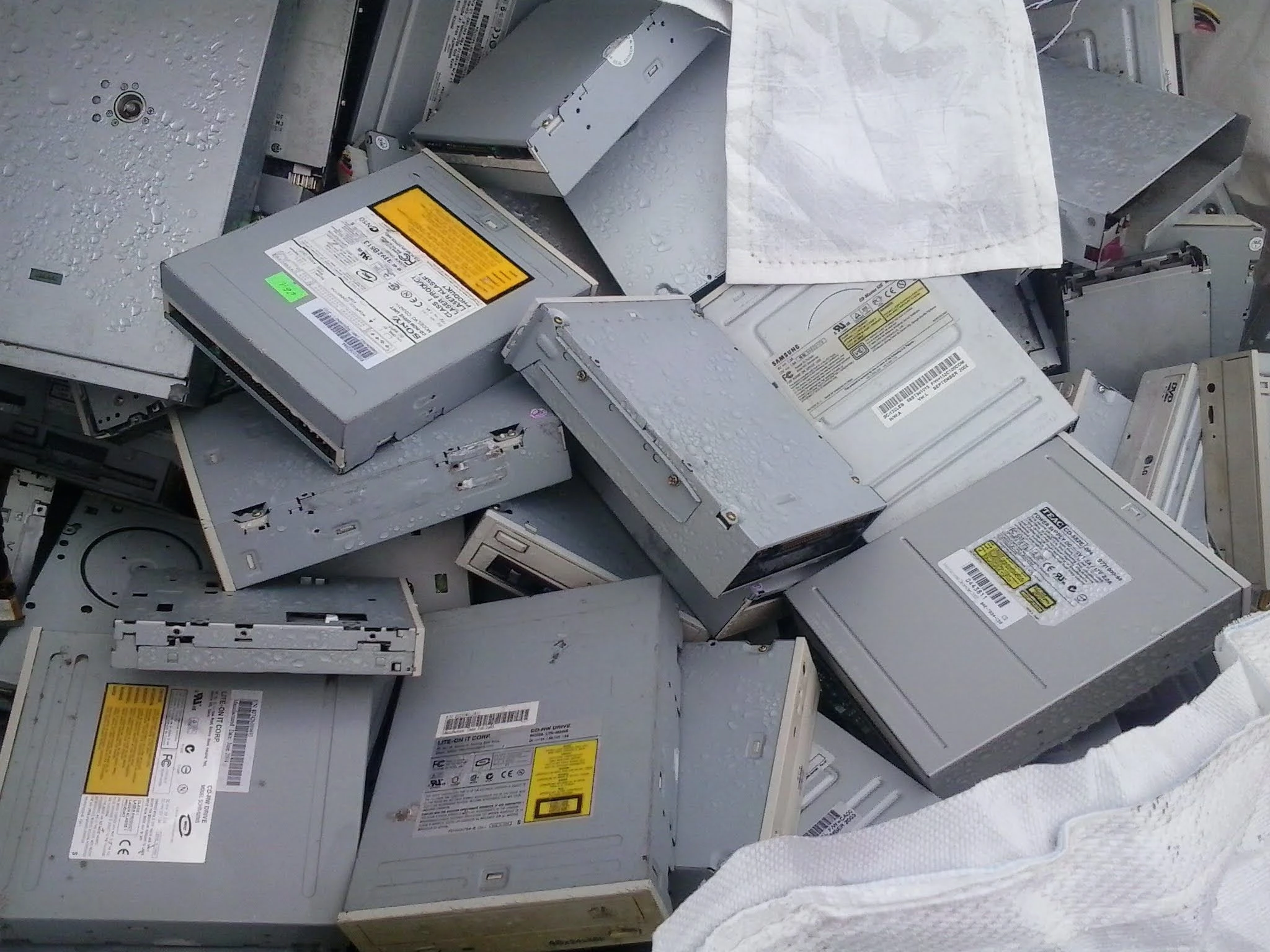 Buy Hard Disk Scrap / Disk Drives Scrap from Power Step Limited, Hong ...
