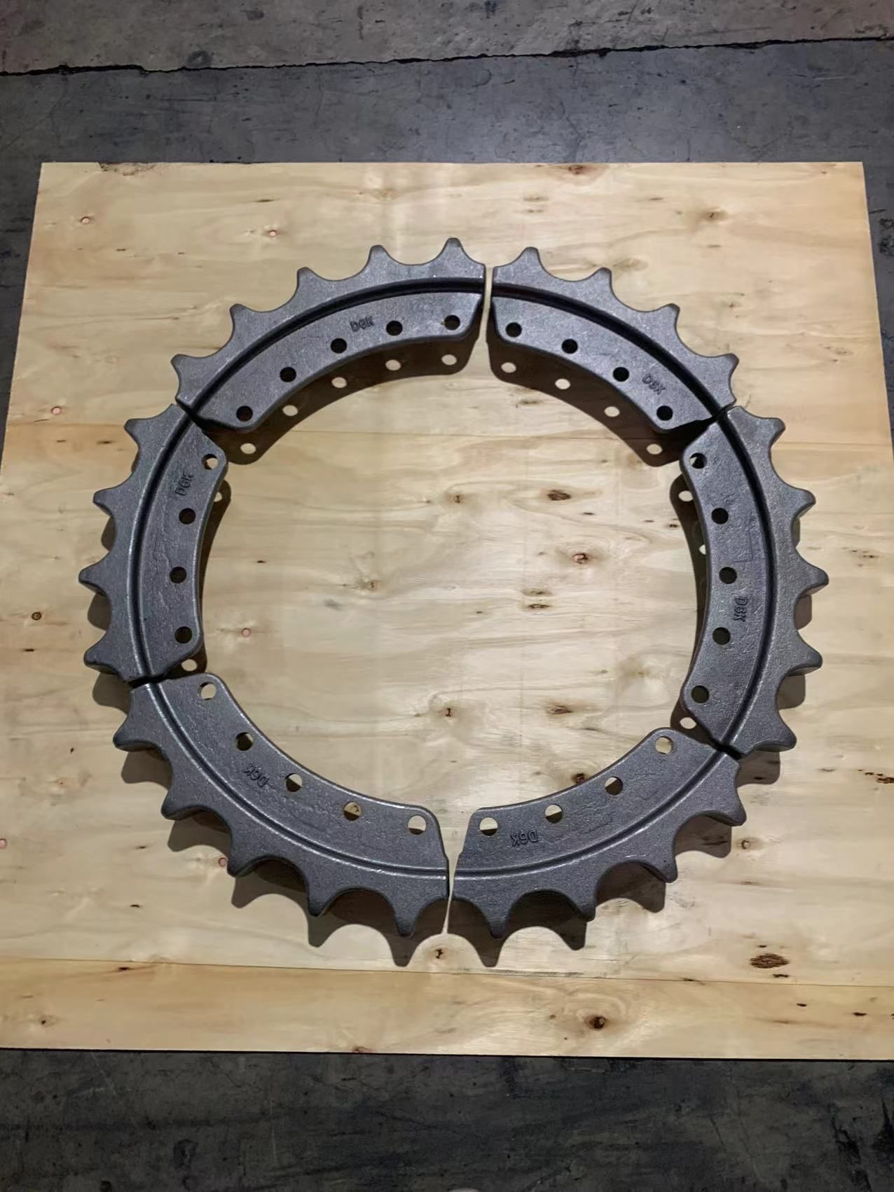 Buy Sw Bulldozer Spare Parts D50,d60,d85,d155,d6d,d6h,d7g Sprocket ...