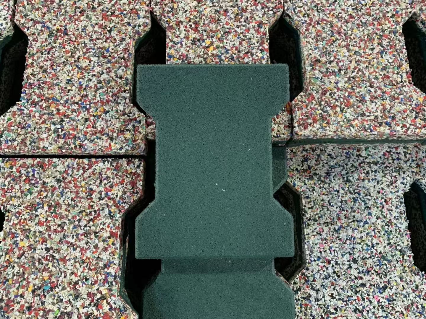 Buy Rubber I-beams from Guangdong Honghan Sports Industry Development ...