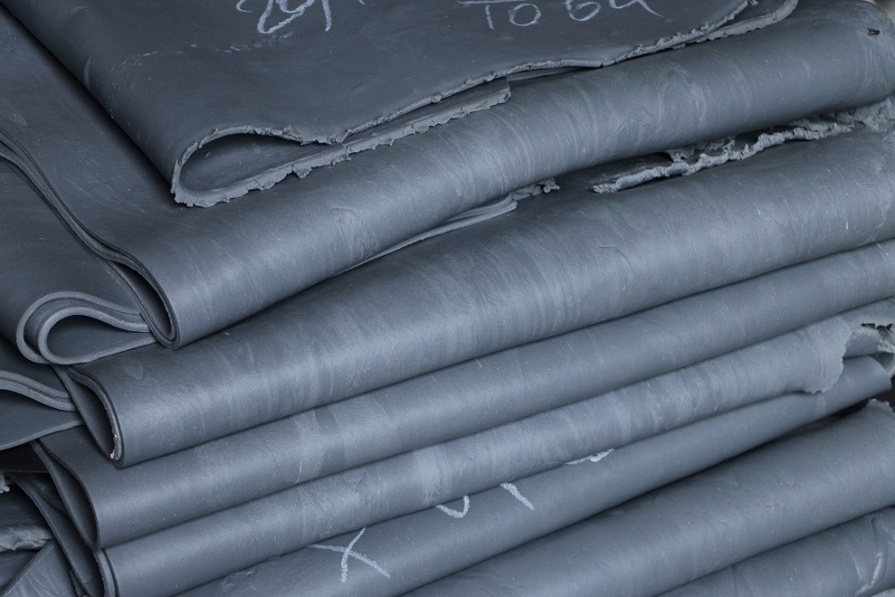 Buy Black Rubber Compounds /uncured Rubber Compound/unvulcanized Rubber Compound from SAMSON ...