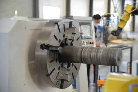 Buy Senfeng 6kw Fiber Laser Cladding Machine System With Powder ...