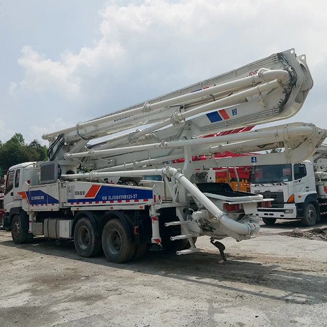 Buy Zoomlion 37m X Leg 265kw Boom Pressure Concrete Pump Truck Mounted ...