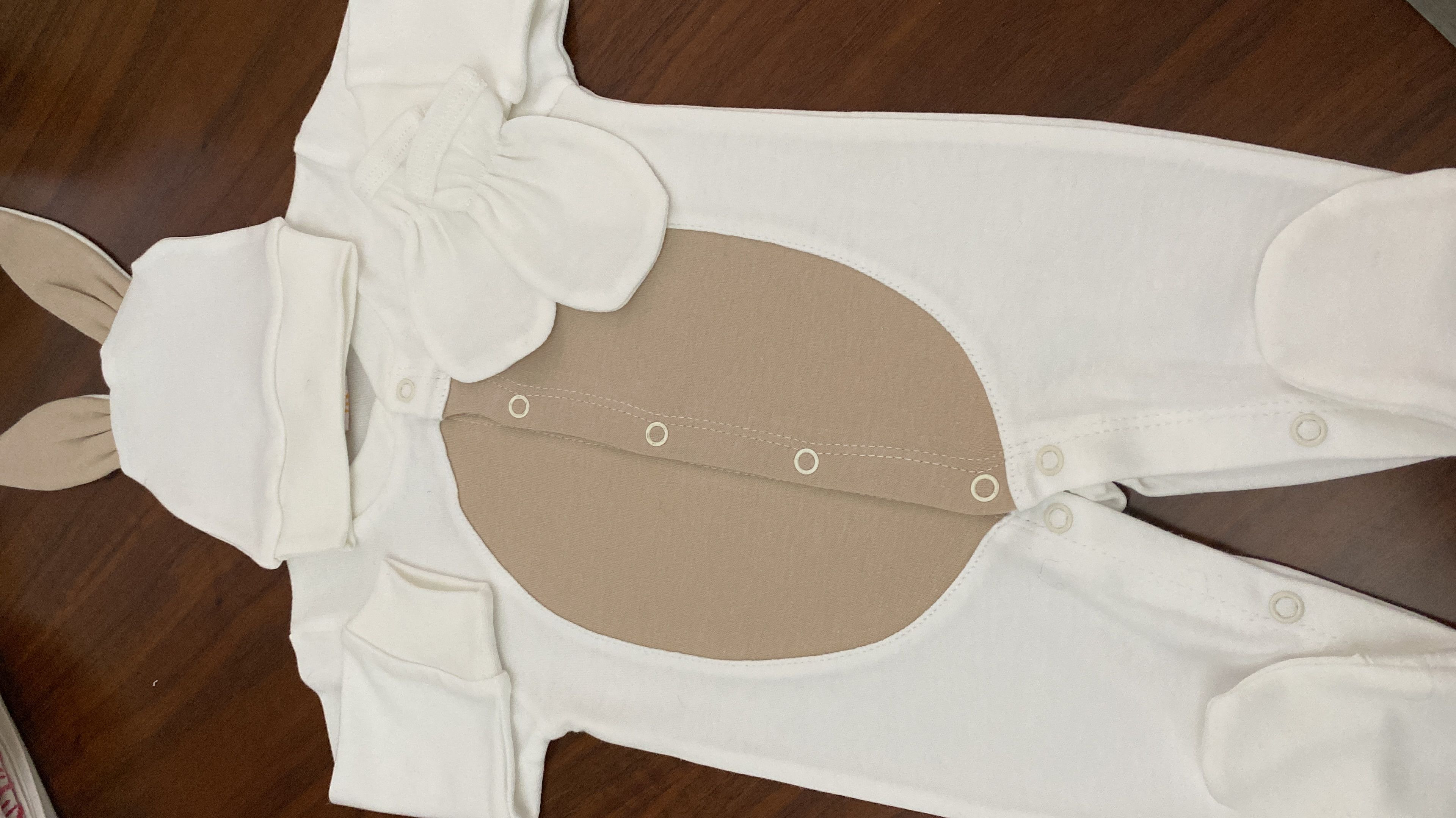 Buy Baby Romper With Or Without Embroidery from Hasibe Büyükkalaycı ...