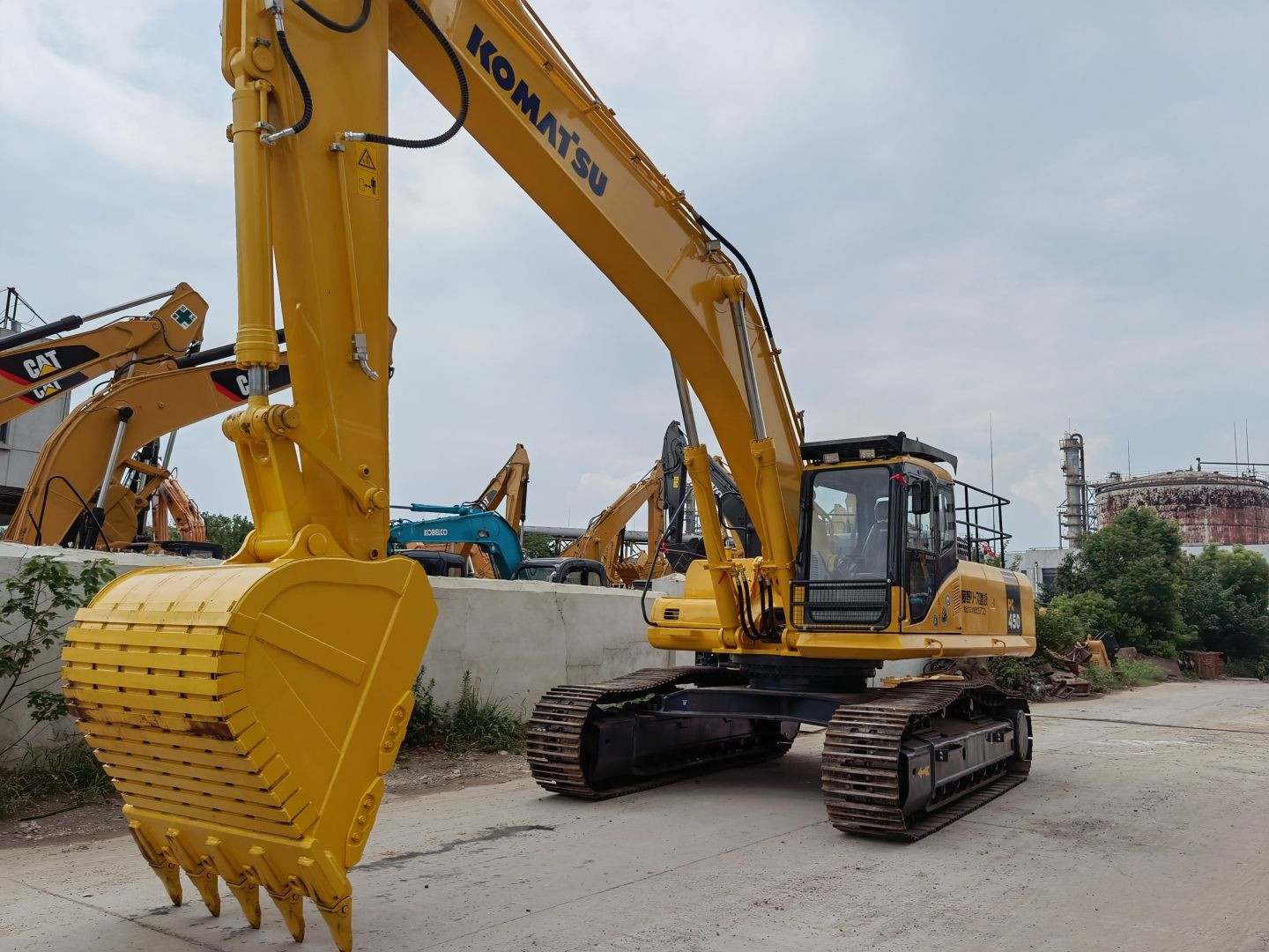 Buy Japan Made Used Excavators Komarsu Pc450-7 Pc360 Pc400 from PF ...