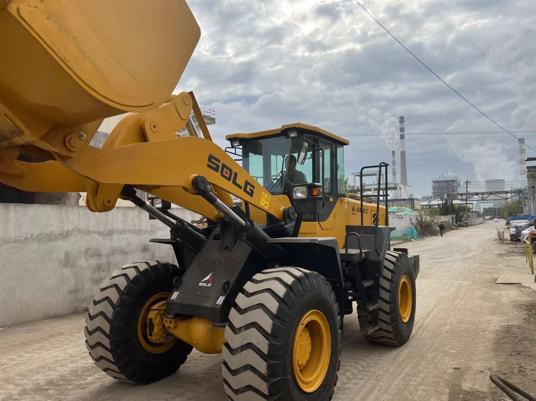 Buy Used Sdlg 956l Loader from PF Machinery Limited, China | Tradewheel.com