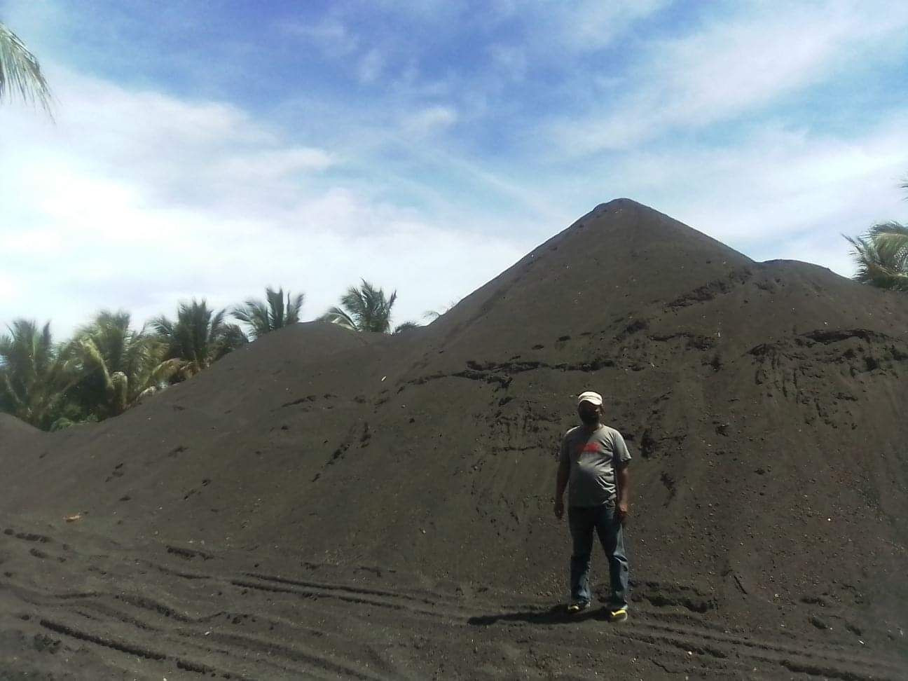 Buy Raw Black Sand from Eliana Rapha Mineral Trading, Philippines ...