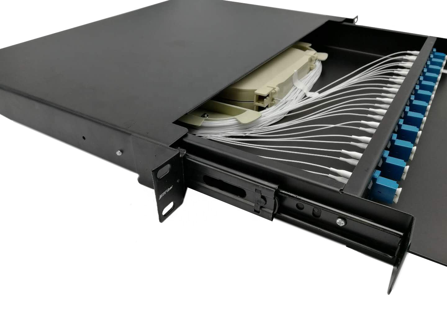 Buy Fiber Optic Patch Panel Ftth Terminal Box Rack 24 Cores Lc ...