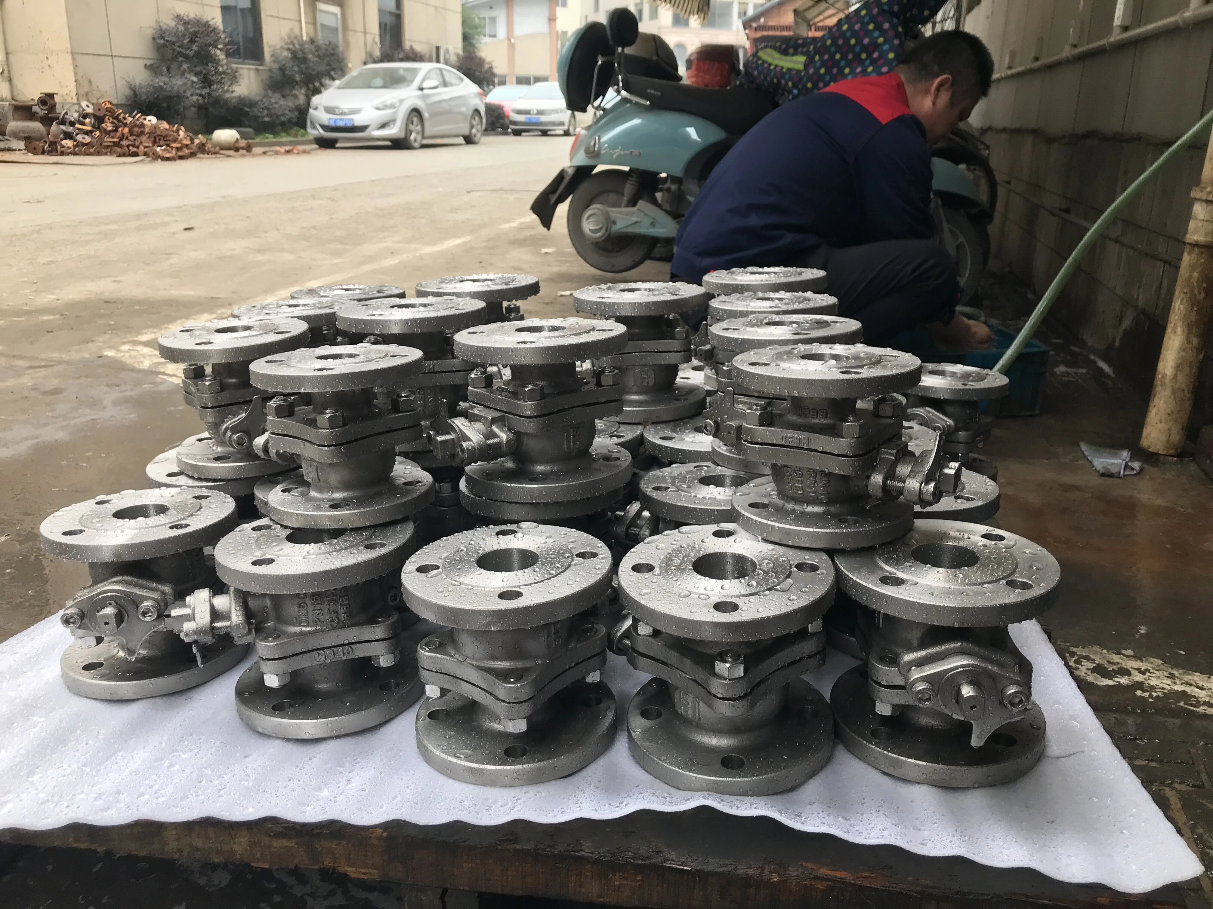 Buy Din 3202 F4 Standard Ball Valve from wenzhou domos fluid equipment ...