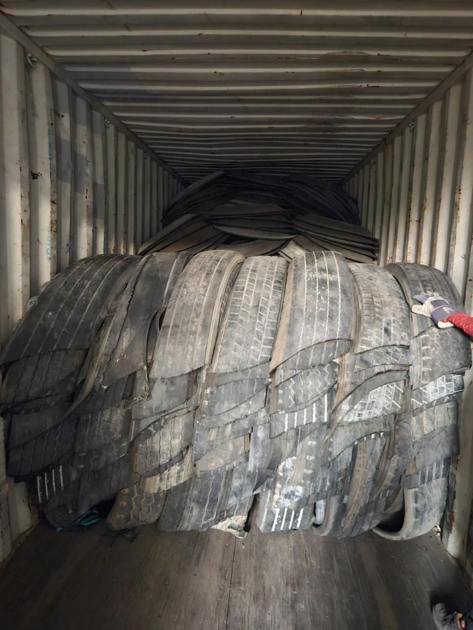 Buy Cut Tyres from NEW DESERT TRADE (F.Z.E), United Arab Emirates ...