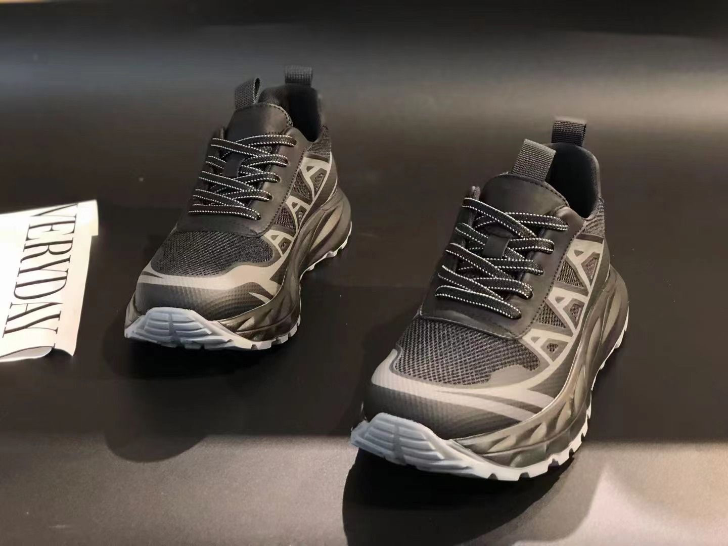 Buy Designed Trendy Brand Casual Sneaker Shoes For Man from Yiwu Yinyu ...