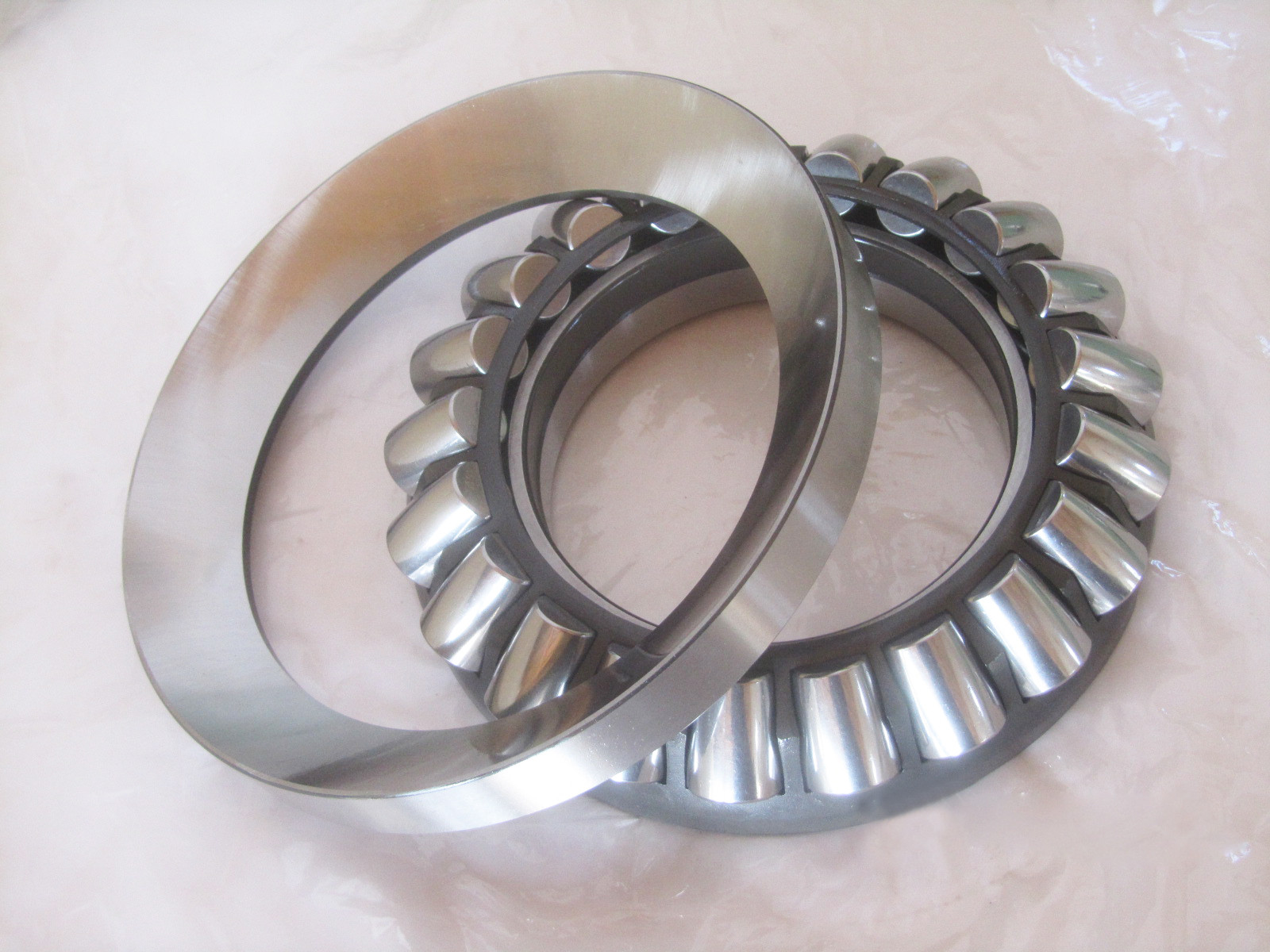 Buy Clunt Original Bearing Thrust Spherical Roller Bearing 29324 29326 ...