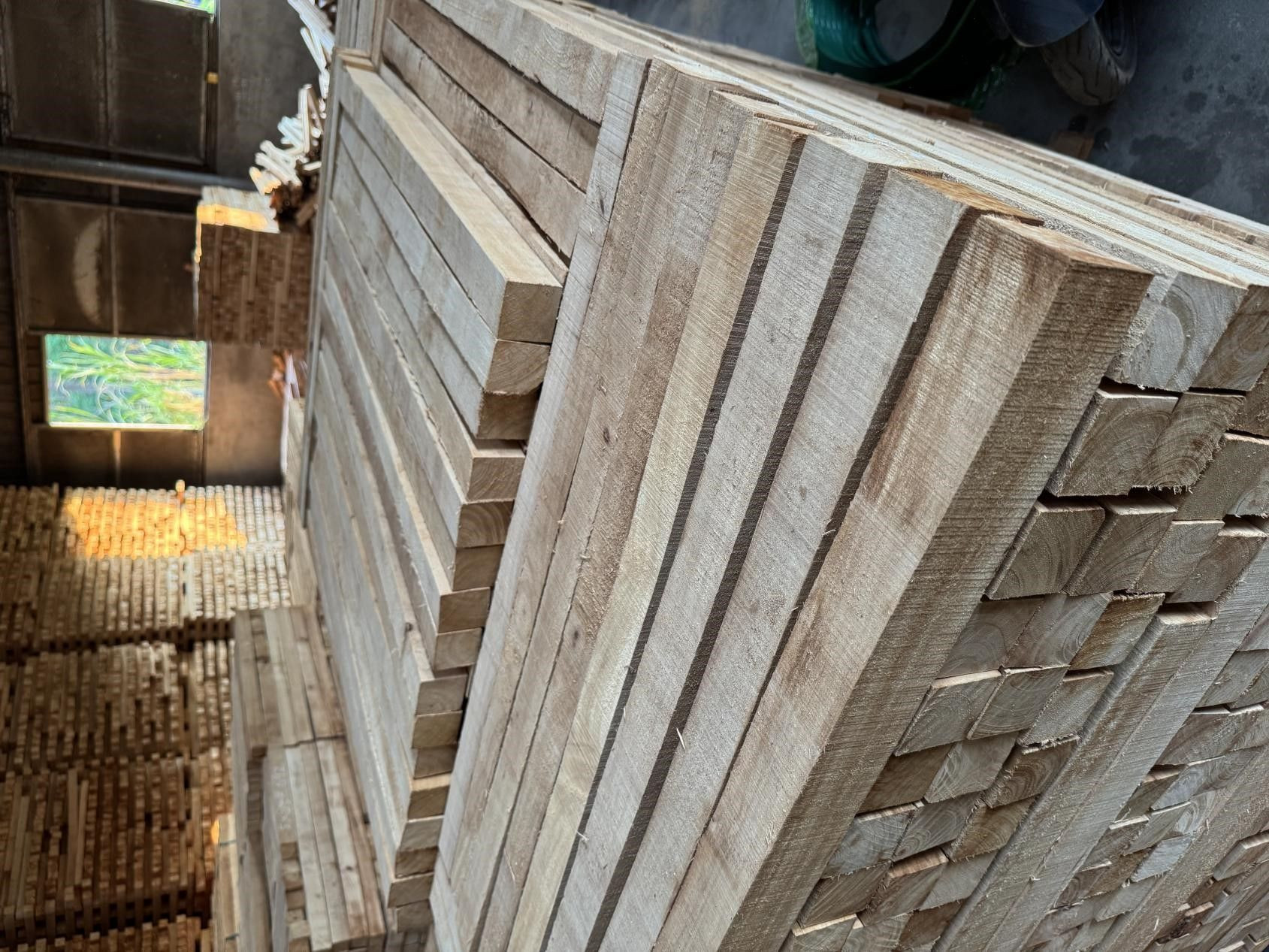 Buy Wooden Timber For Construction, White Wood Sawn Timber from Baisha Zongbao Wood Industry Co ...