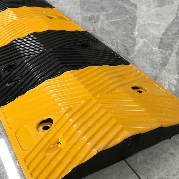 Buy Rubber Car Ramps Yellow Speed Bump Modular Speed Bump Traffic Road ...