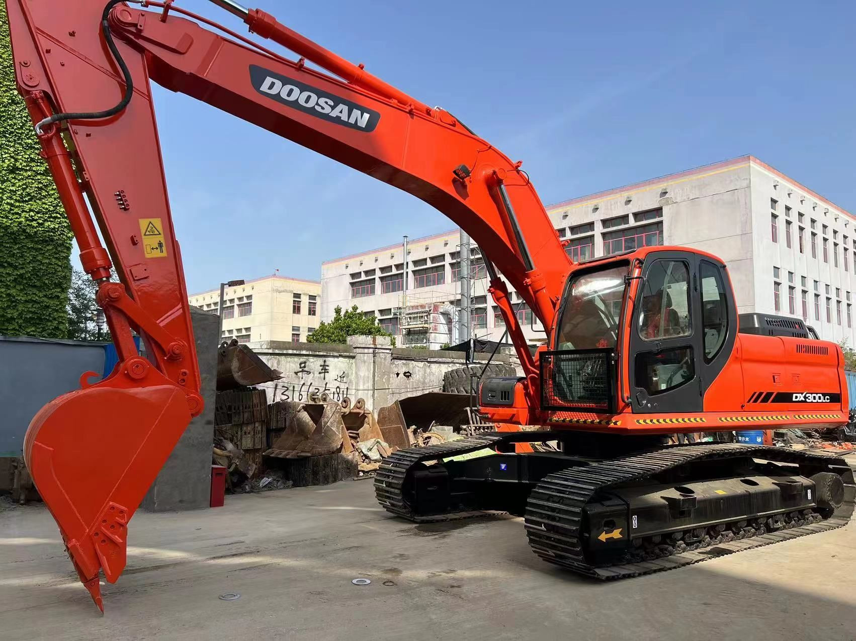 Buy Doosan Dx300 Excavator Dx300lc-9 Heavy Machine For Sale from PF ...