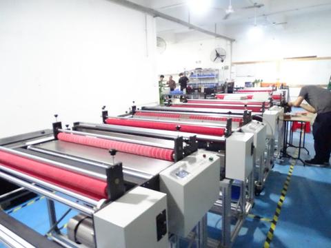 Buy Sg-hyd-l700 Heavy Duty Automatic Mask Roll To Sheet Cutting Machine ...