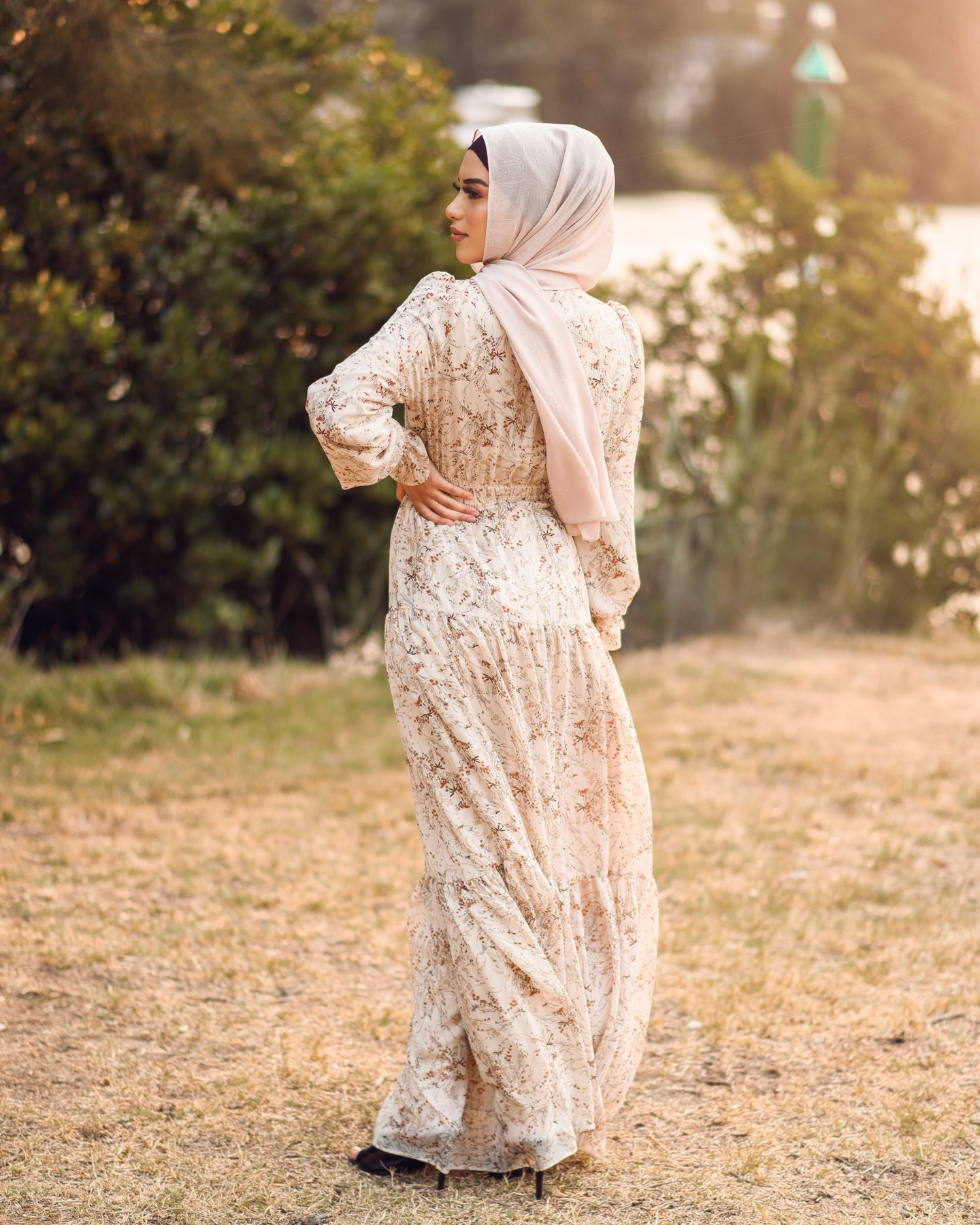 Buy Slanna Dubai Islamic Casual Clothing Floral Printed Ruffle Hem ...