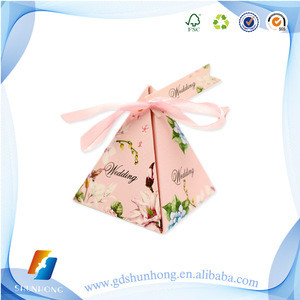 Buy Triangle Candy Box Packaging For Wedding from Guangzhou Shunhong ...
