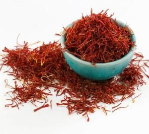 Buy Pure Saffron, Cloves, Black Pepper Dried Spices, Cinnamon, Garlic ...