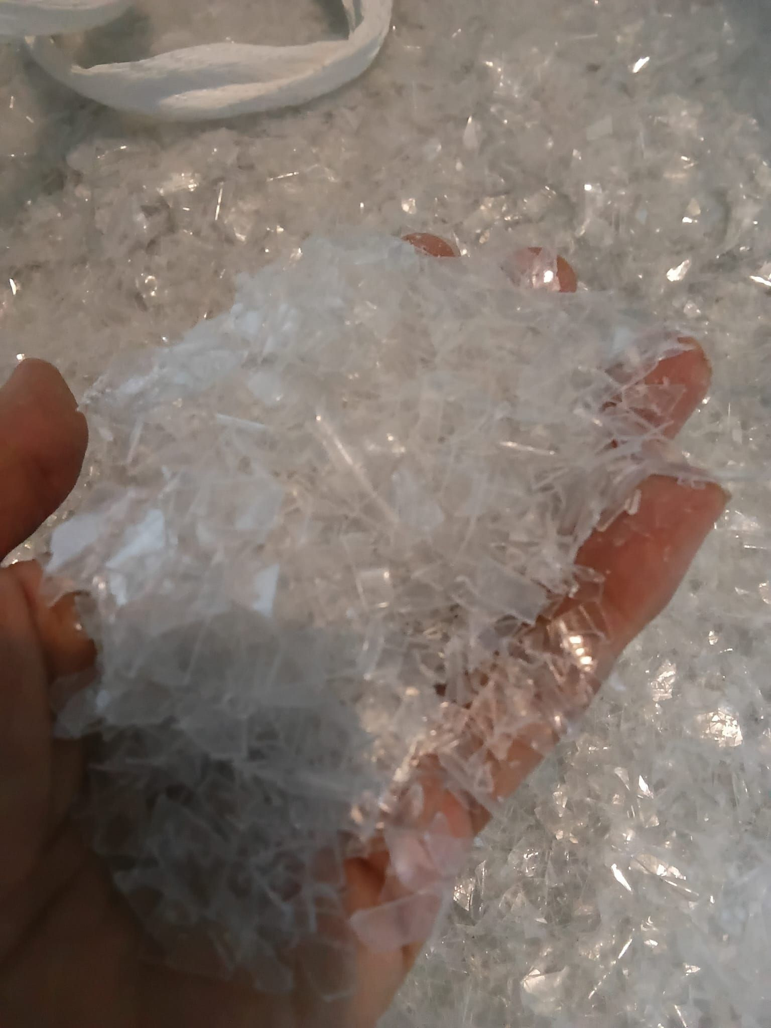 Buy Clear Pet Flake from Vektro R3cycling PTE Ltd, Singapore ...