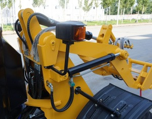 Buy 1 Ton Small Earth Moving Machine Mini Wheel Loader from Linyi ...