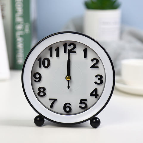Buy High Quality Brief Style Desk Clocks Wholesale China Small Fm Table ...
